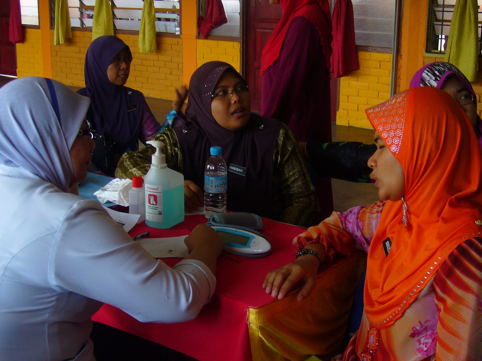 Gambar-gambar sekitar pemeriksaan kesihatan sempena Kempen Jom Hidup ...