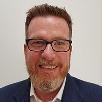 Risk Assessment with Bayesian Networks: Exercises and Worked Examples