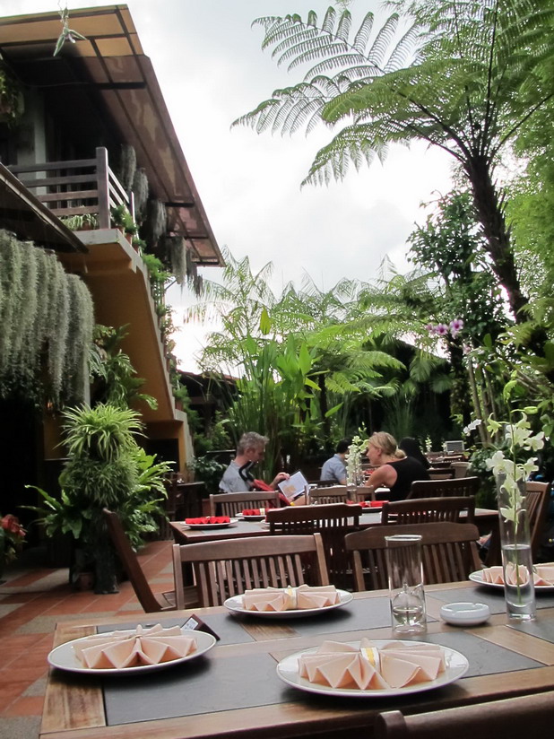 Gostan Sikit: Ferringhi Garden Restaurant, Batu Ferringhi ( PF )
