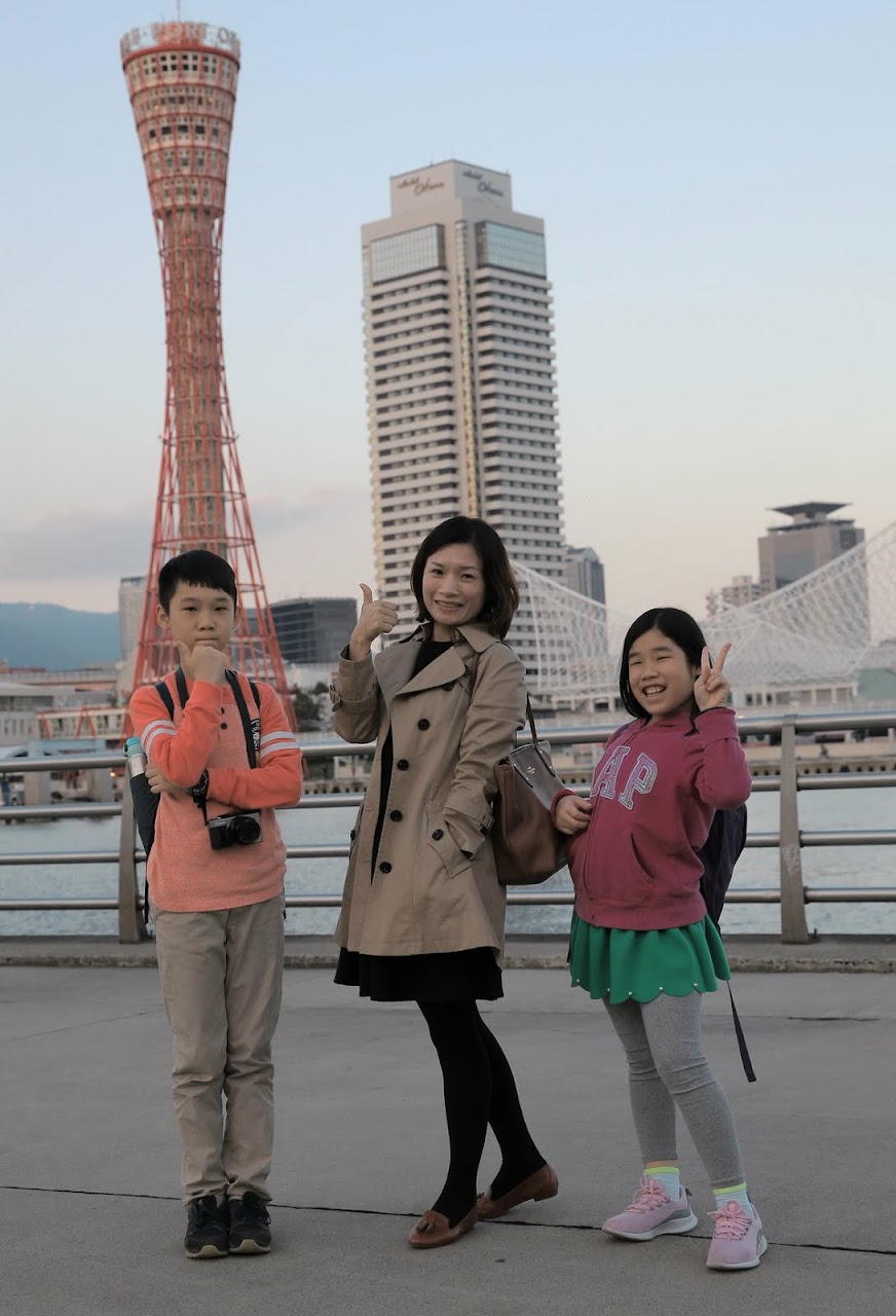 Canon EF 16 35mm F 4L IS USM Canon EF 16 35mm F 4L IS USM