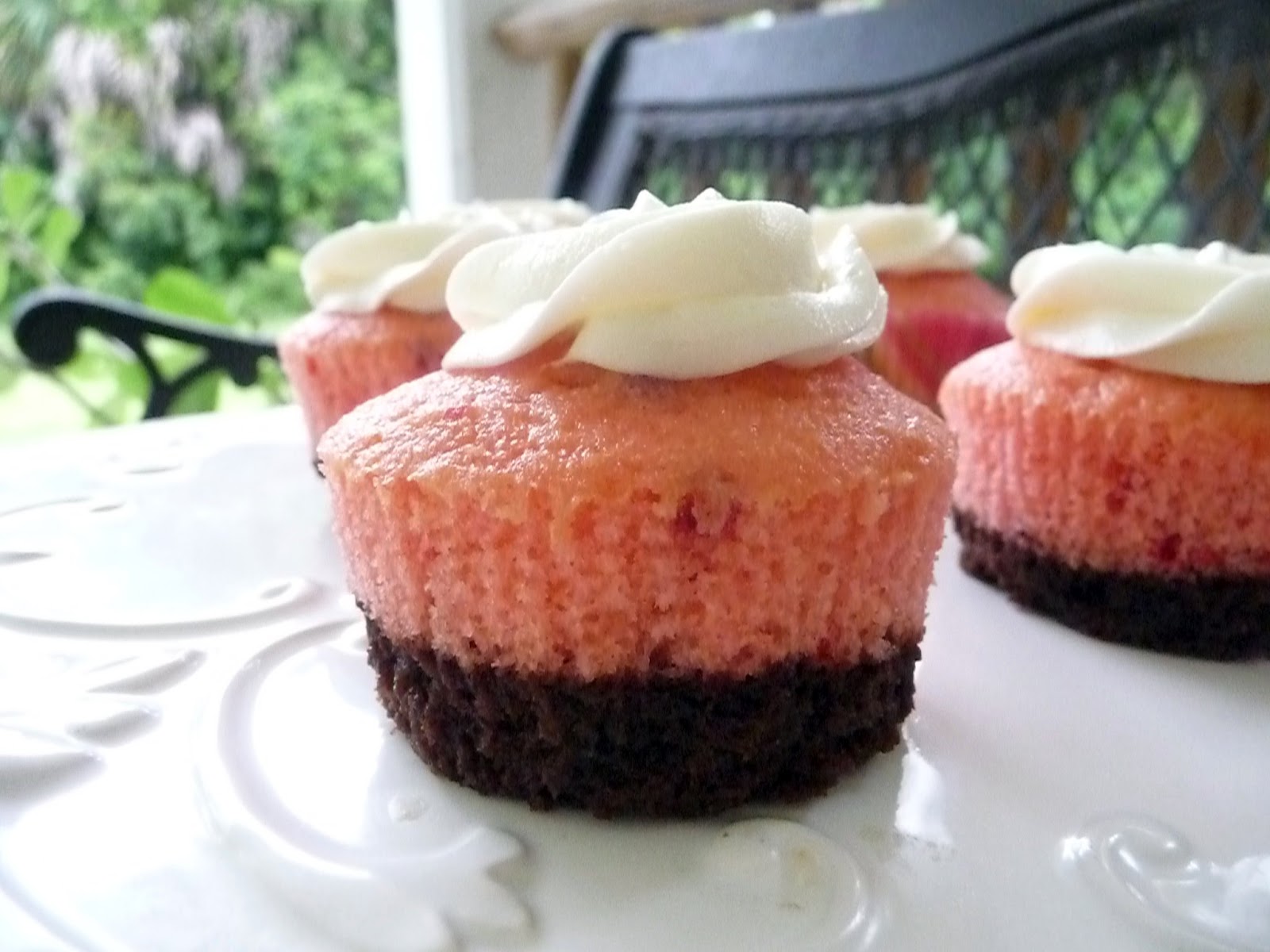 Life Tastes Good: Sweets!