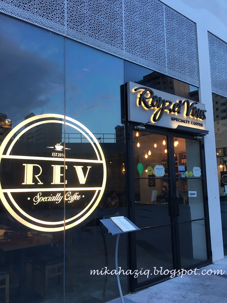 mikahaziq: Halal in Singapore - Royz Et Vous at Chai Chee (Viva ...