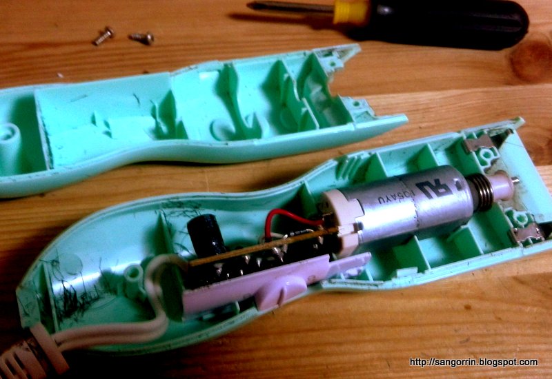 Sangorrin: Disassembling a hair clipper