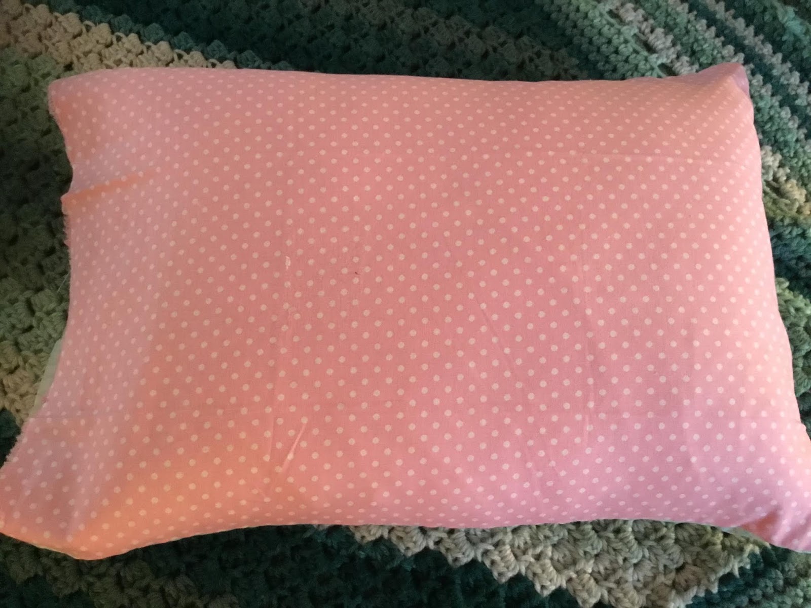 The Perfect Stitch...: How To: Easy Peasy Decorative Pillow...
