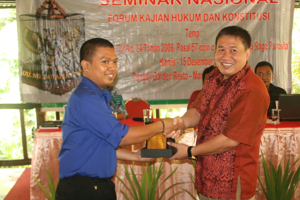 FORUM KAJIAN HUKUM DAN KONSTITUSI: Publikasi Kegiatan FKHK