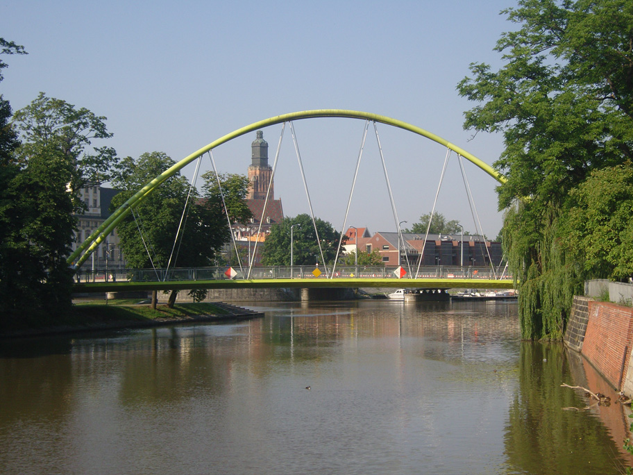 The Happy Pontist: Wrocław's Bridges: 12. Malt Footbridge