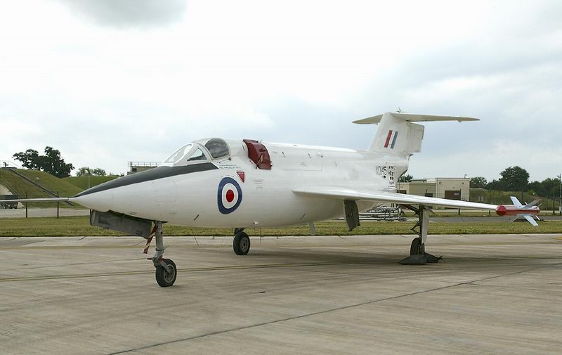 Des pilotes et des avions.: Saunders Roe SR53