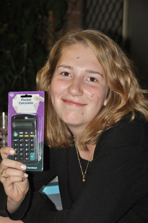 Lathams News: PLAYING "PAKKELEG" - A DANISH CHRISTMAS GAME