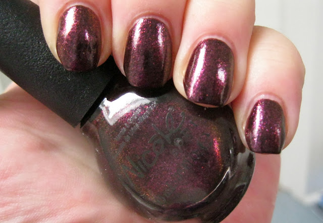 Lacquer Slacker Liz: Nicole by OPI Shoot for the Maroon