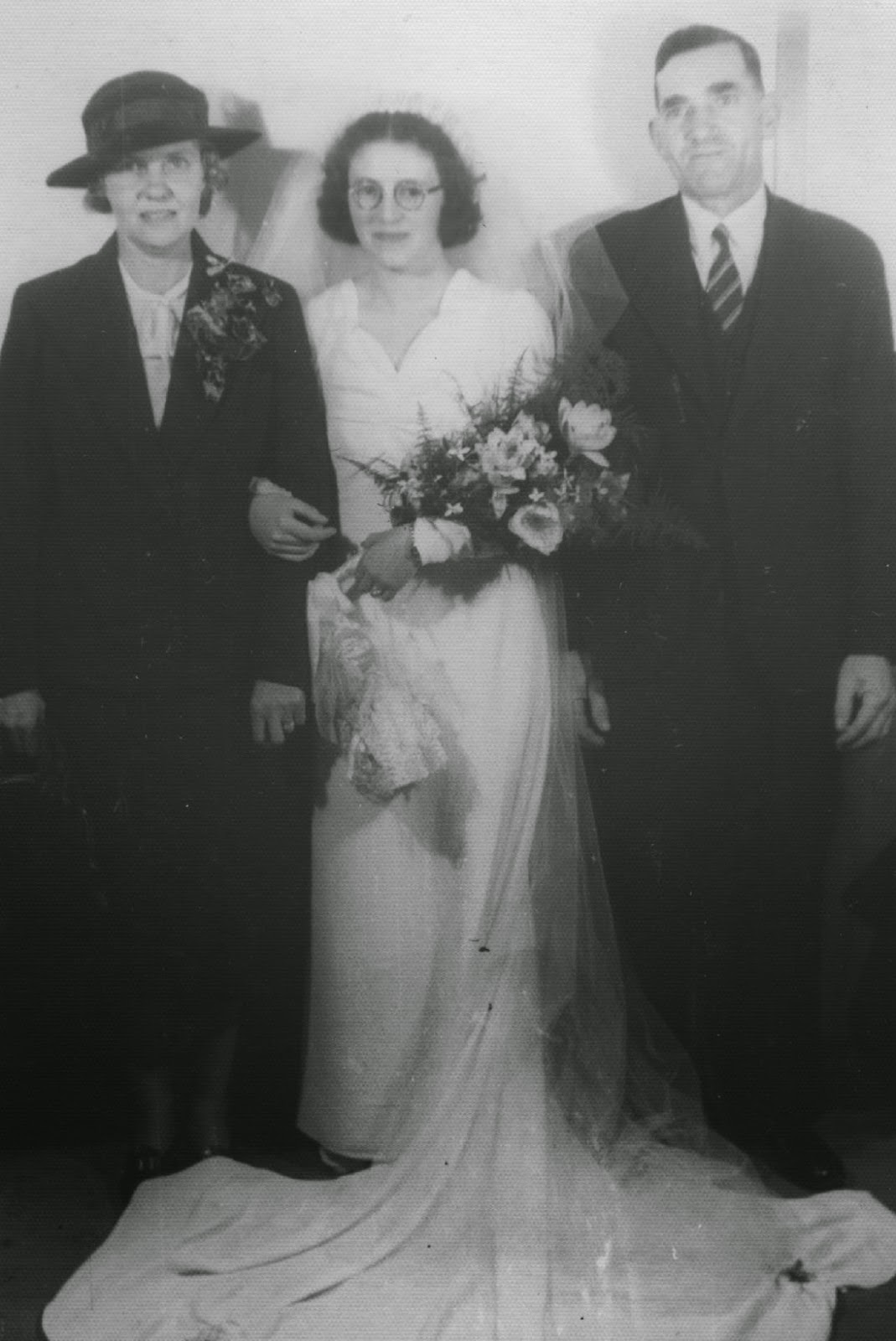 Wallis Family Archives: Frederick G. & Jessie H. (Riches) Wallis