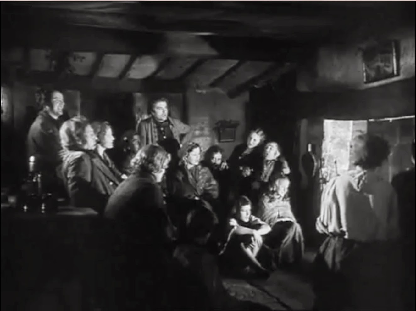 Holiday Film Reviews: Scrooge (1951)