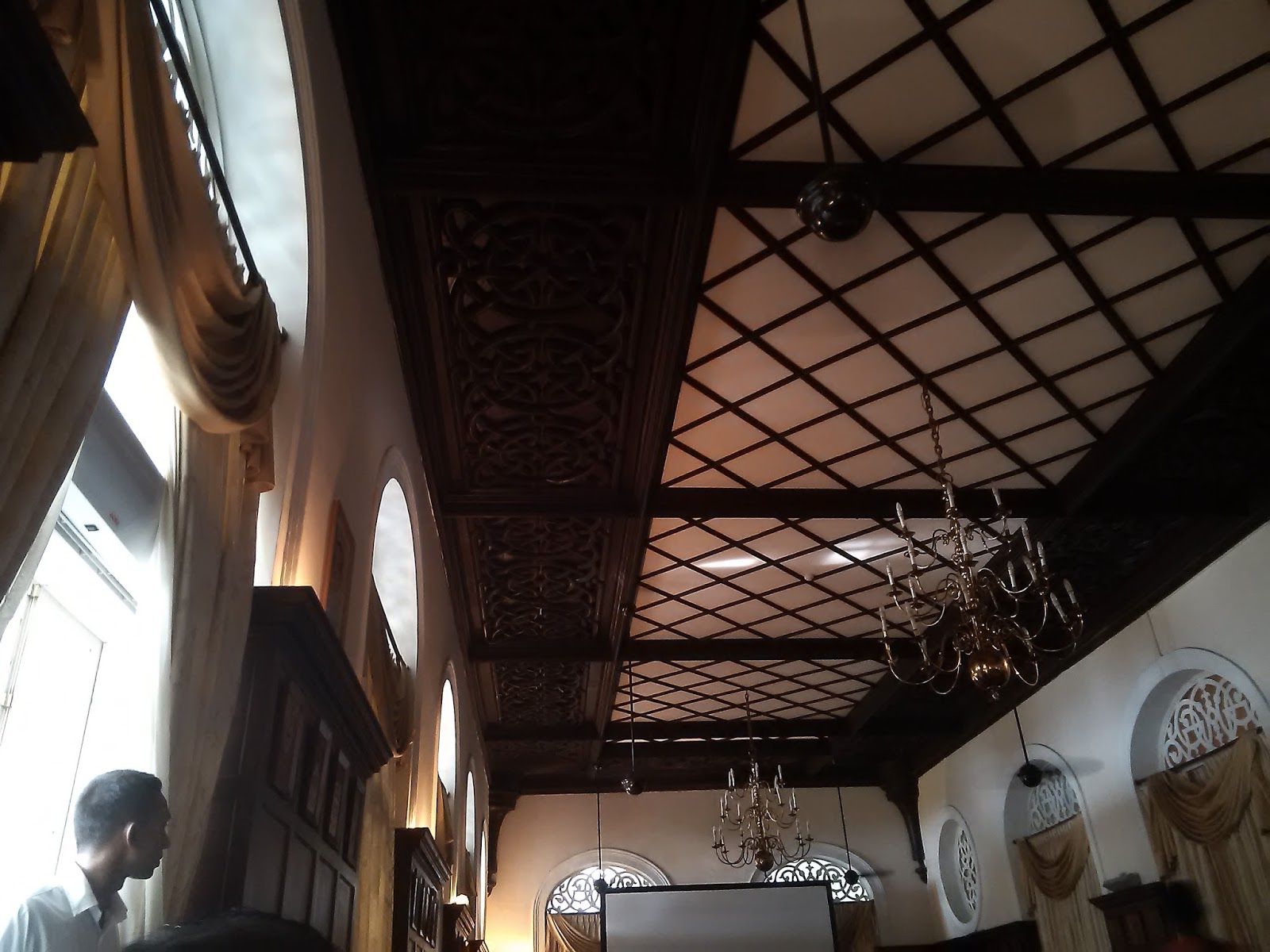 Colombo Public Library: කනත්තක ගොඩනගපු රජගෙදර