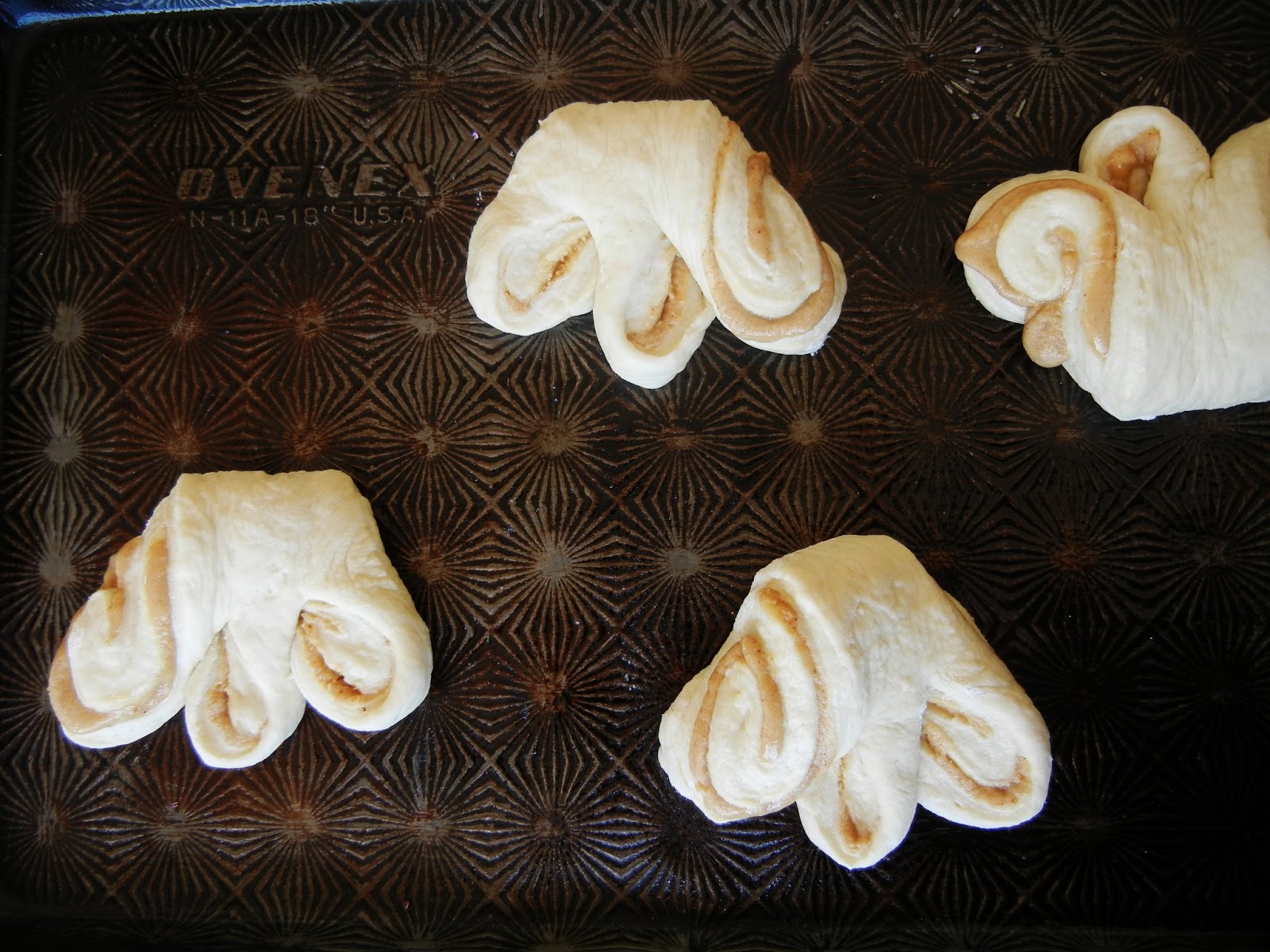 Chef Tess Bakeresse: 3 New Rolls for Spring (from one base dough ...