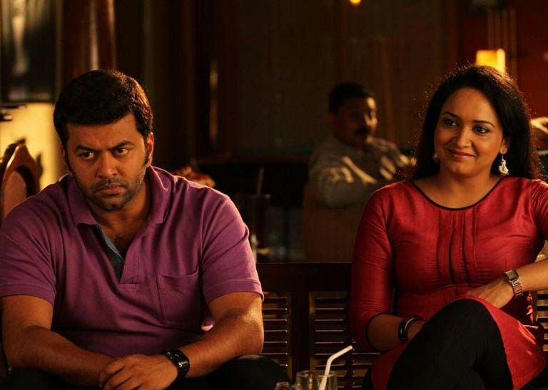 Newstillsindia: Arikil Oral Malayalam Movie Stills