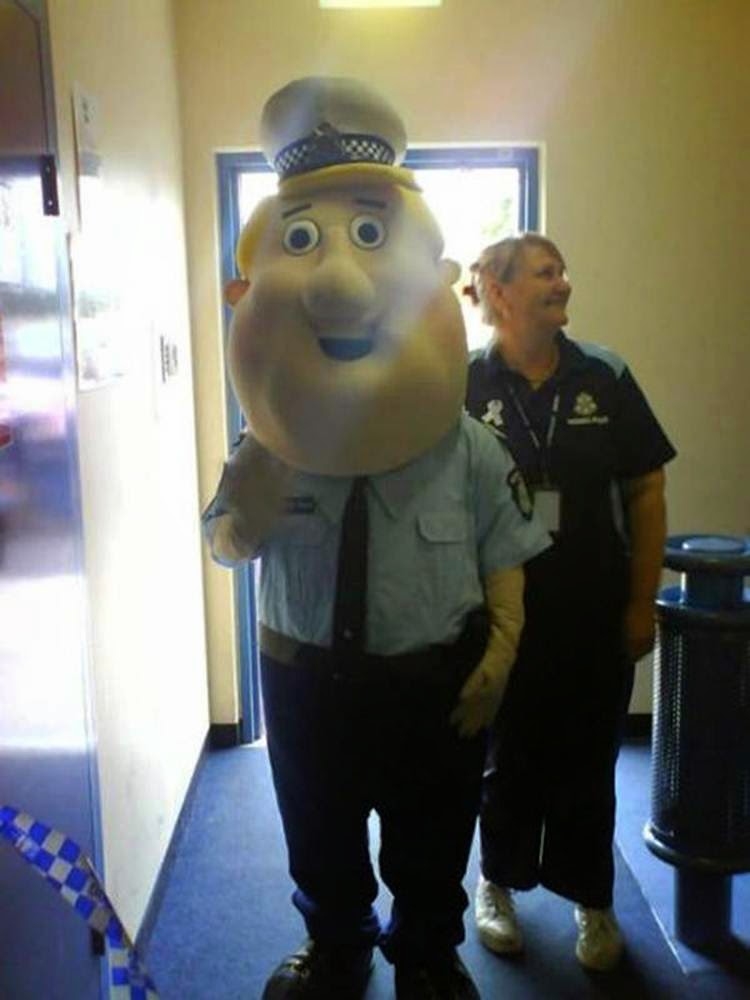 Get FuN Here: Funny Police Humorous