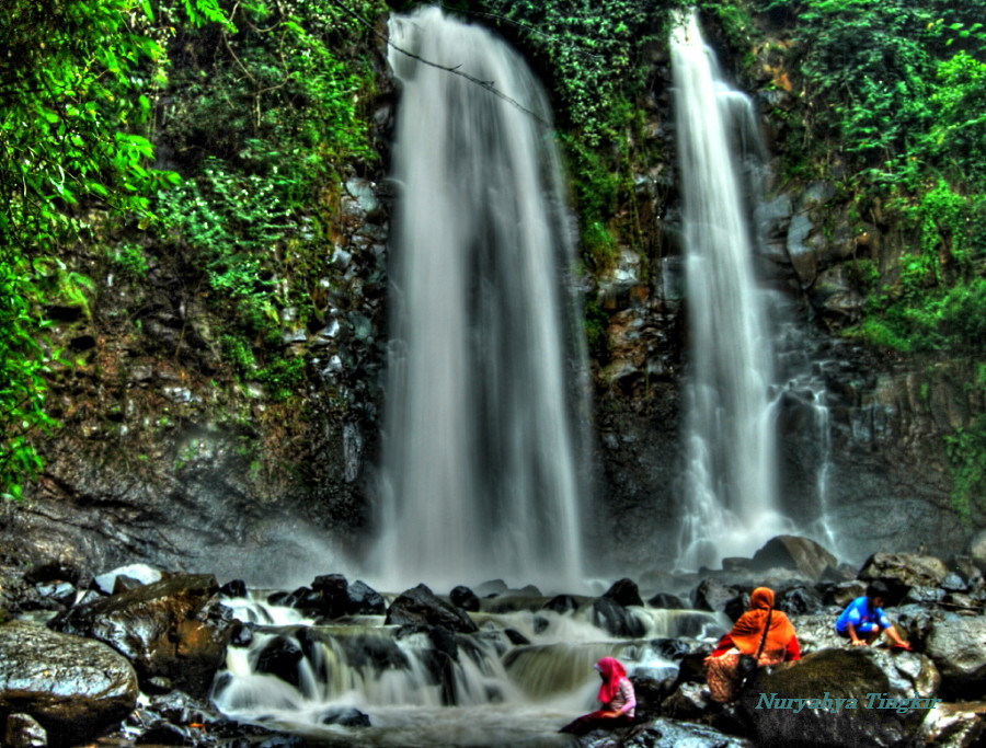 The Journey of "Mata Kamera": PESONA CURUG CINULANG