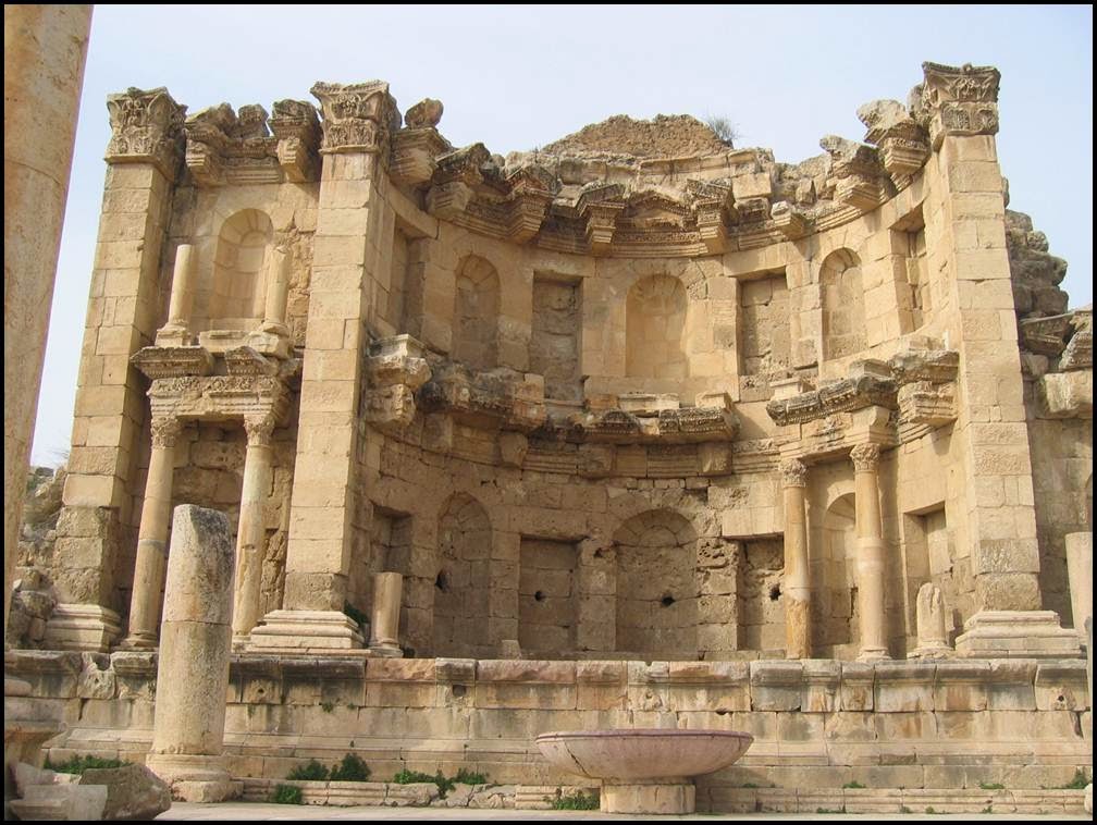 Jerash: Ancient Hellenistic, Byzantine, Roman and Muslim ruin city ...