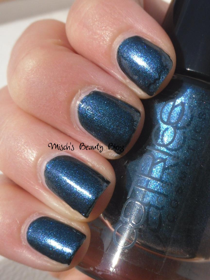 Misch's Beauty Blog: NOTD August 20th: Catrice - George Blueney