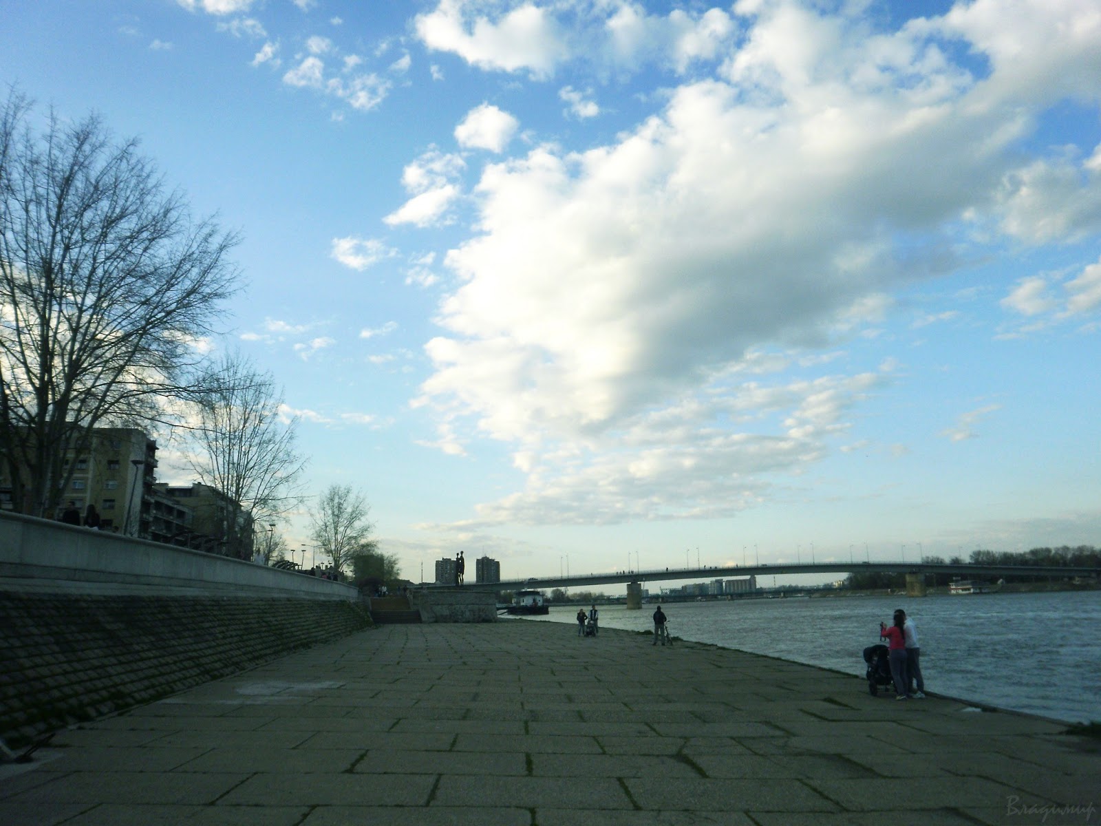 novi sad fotografije: Šetalište kej i plaža Štrand