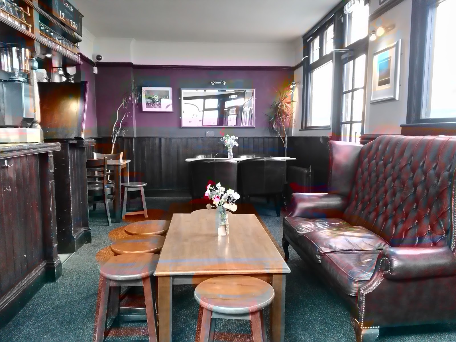 Pubs and Beer in Southampton: The Cricketers Arms, Bedford Place