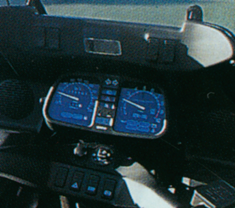 The Velobanjogent: K100..BMW Motometer instruments .....the German ...