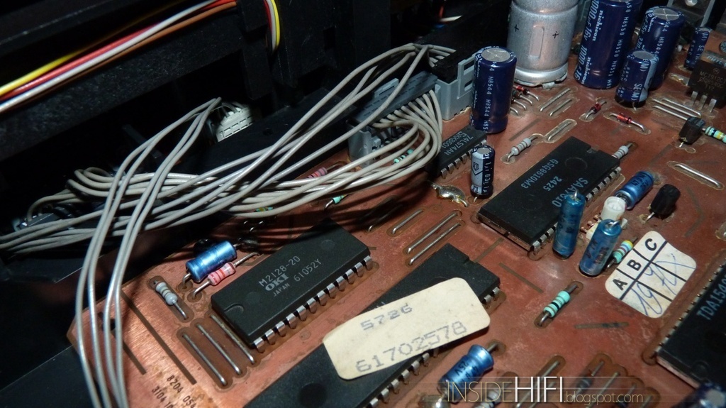 Inside Hi-Fi: Philips CD 150 (CD 150/00, CD 150/60)