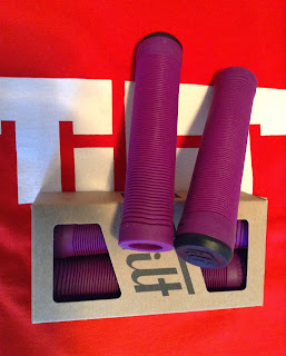 Vermin Scooter Shop: TILT GRIPS HAVE ARRIVED!