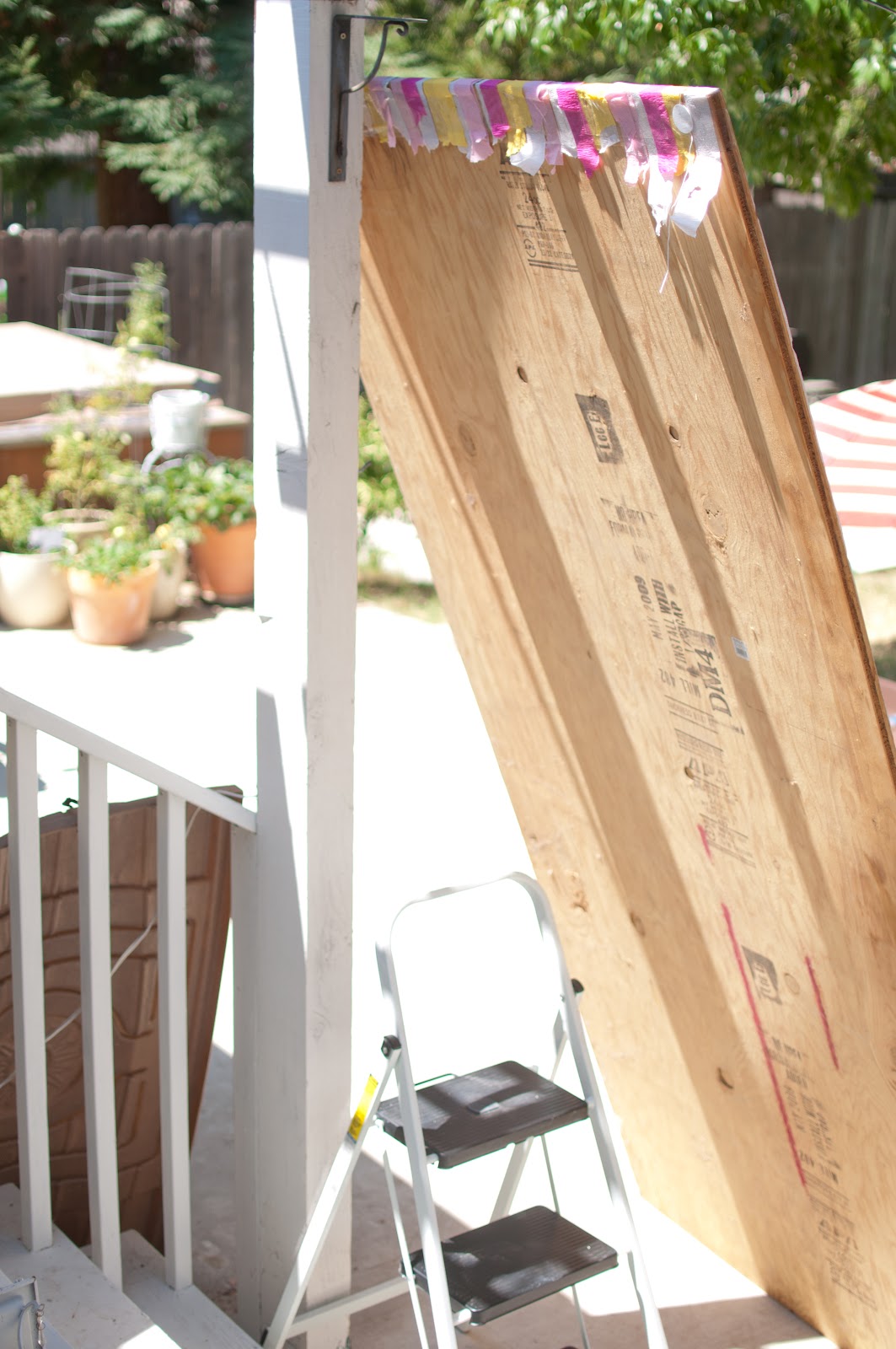 Domestic Fashionista: DIY Photo Booth