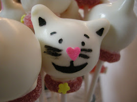 Cake Pop Insanity!: Pretty Kitty and Tom Cat Cake Pops