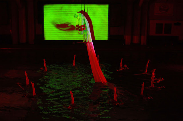 .: PICS FROM ATHI-PATRA RUGA'S ILULWANE PERFORMANCE PIECE IN NEW YORK ...