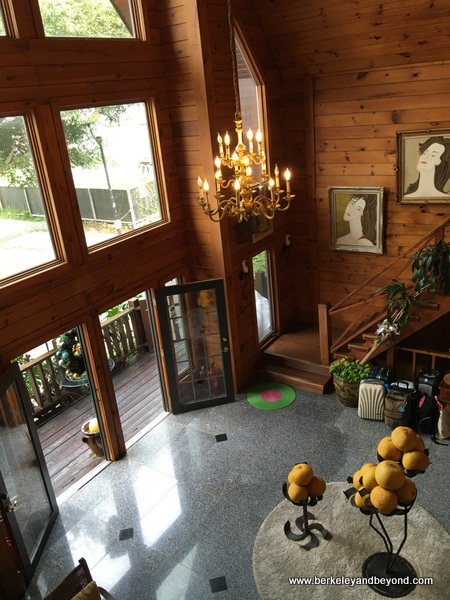 Travels With Carole: Yuchi Township, Nantou County, Taiwan : Full House ...