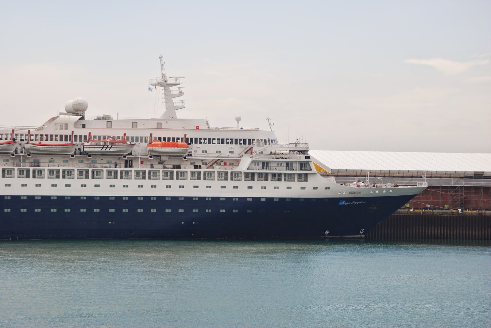 Cruise Ships at Dover, seen from the "PRINCE OF WALES PIER"