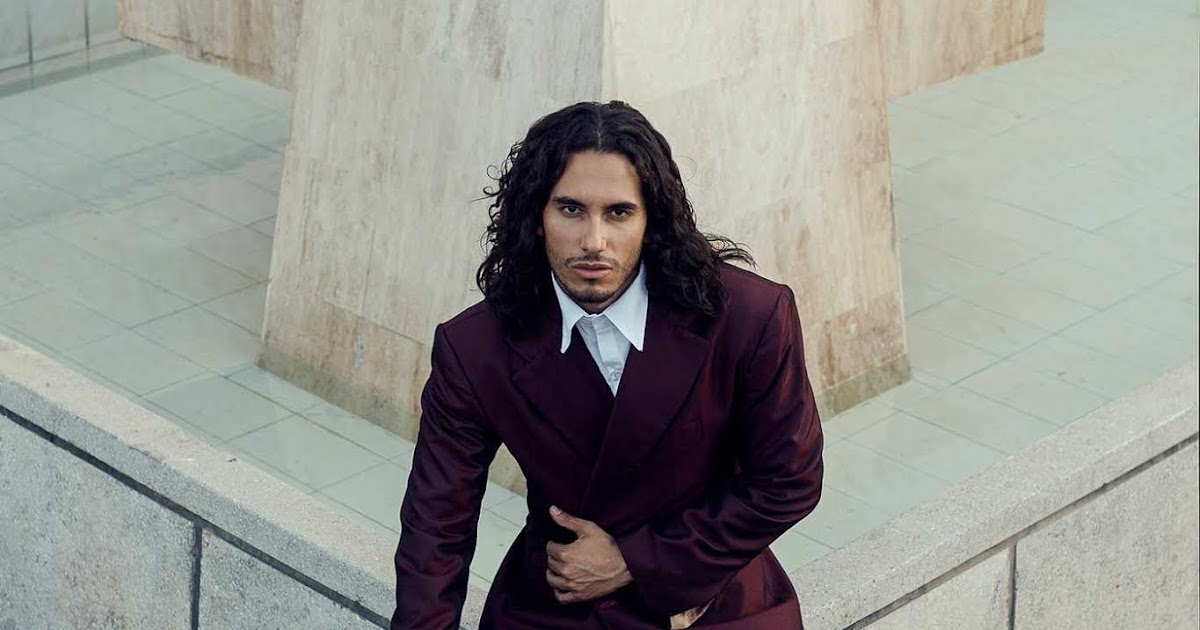 The Portrait Series: Mauricio Domínguez por David Nahum