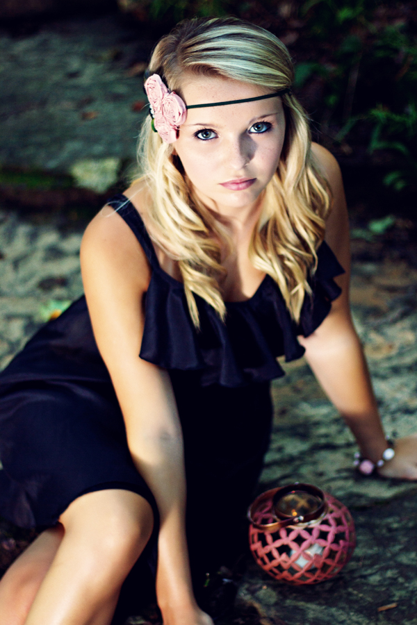 maria moore: July 2011