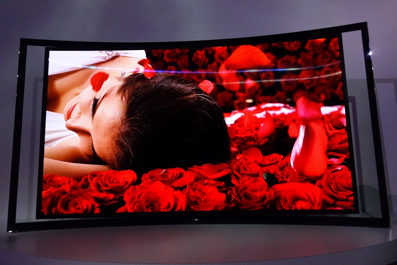 APengineering_DavidK: Innovation: Flexible OLED Display