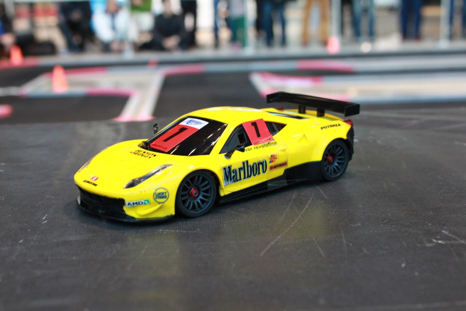 KYOSHOSAN: Mini-Z CUP Japan GT Class Pictures