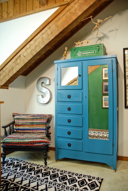 Colorful Science Themed Boy's Bedrooom | One Room Challenge | Week 6 ...