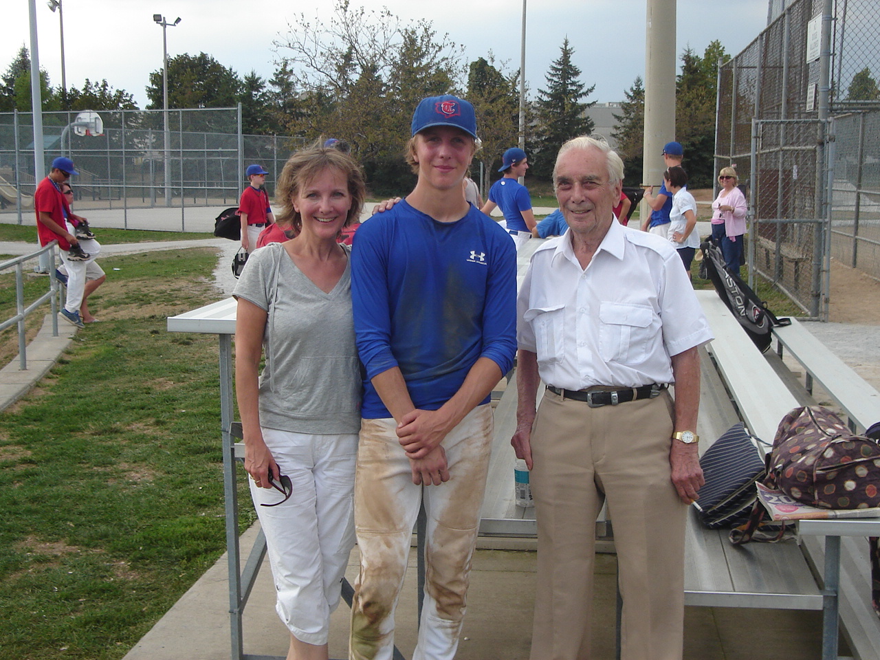 Lain's Log: Home alone!