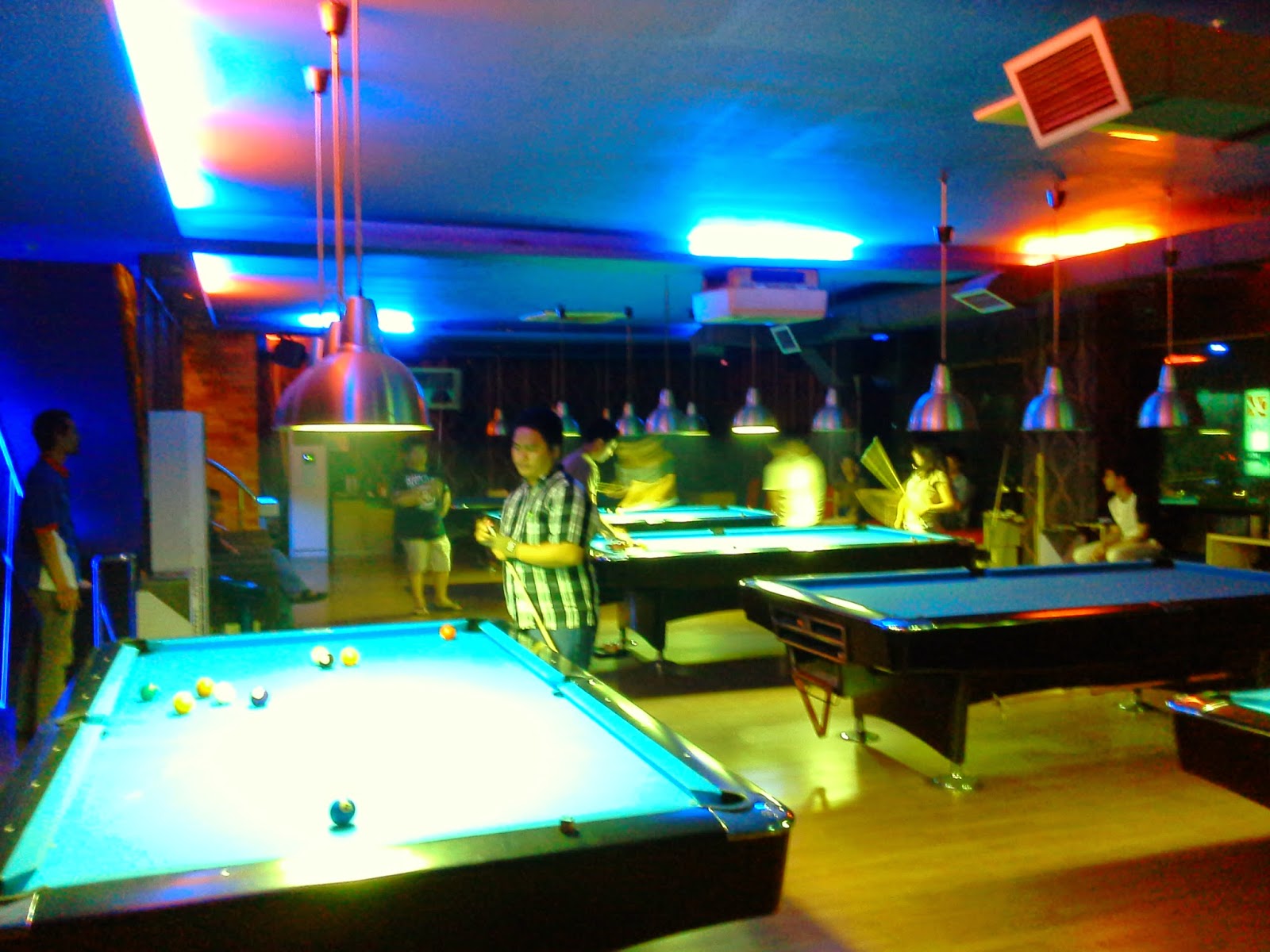 Billiardholic : Informasi Tempat Billiard / Bilyar / Bilyard di Jakarta ...