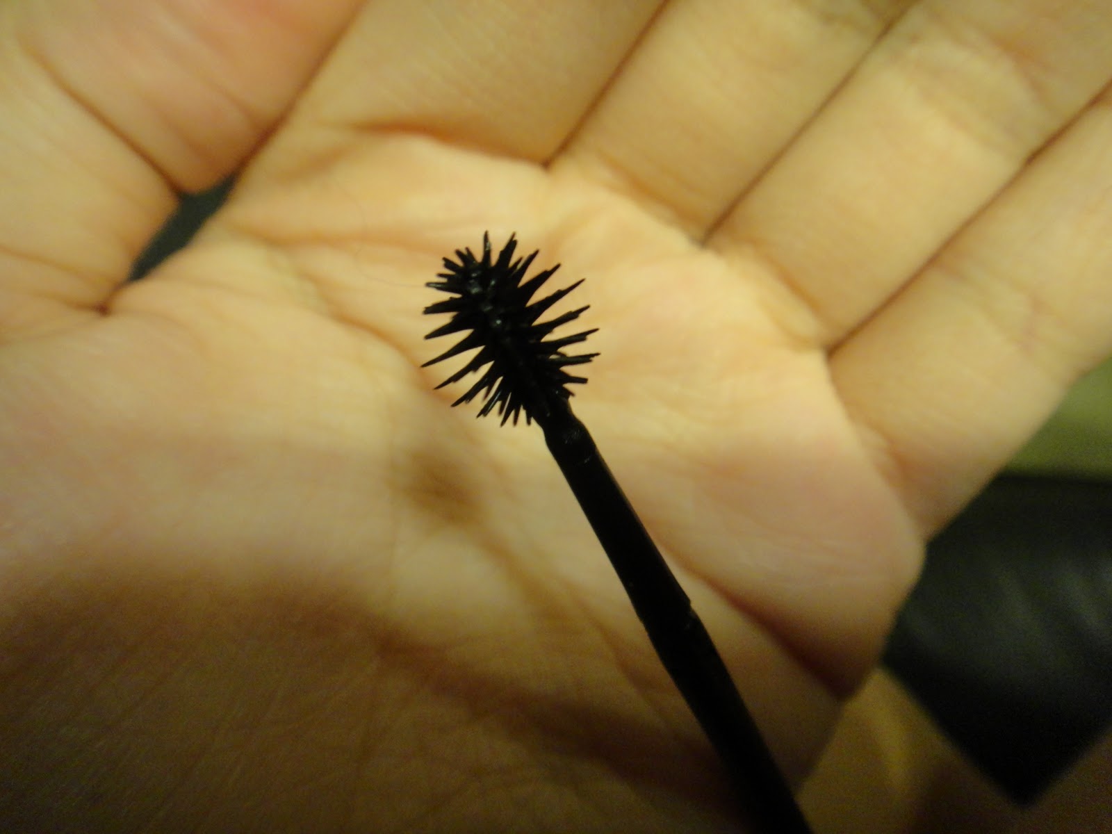 Miko blog: L'oreal Telescopic Explosion Mascara Review