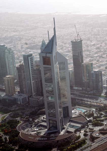 1 World Knowledge: Emirates Office Tower, Dubai