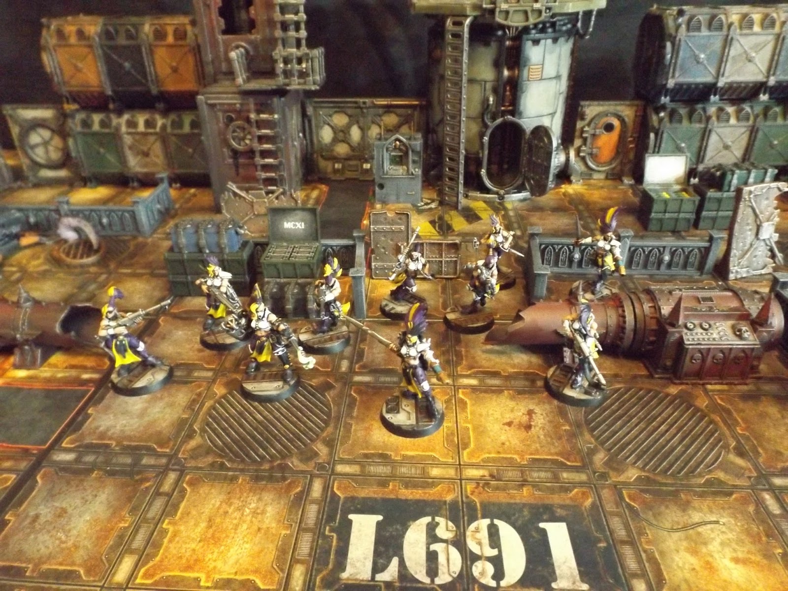 Magnus' Folly: Daveco's Escher Gang - The Sector 7 Sump Cats