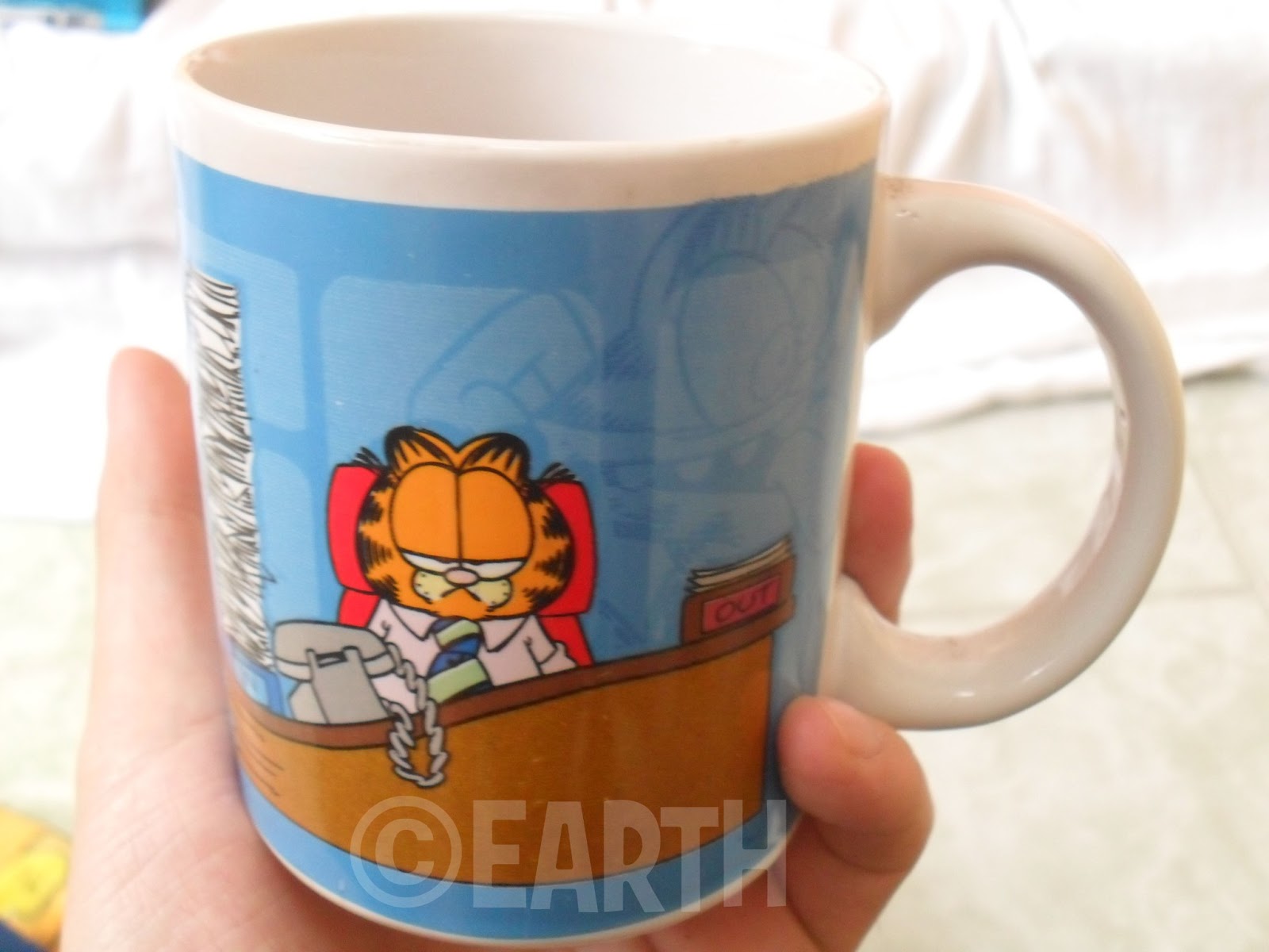 My Garfield Collection: GARFIELD MUGS
