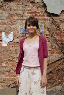 Acha Septriasa Indonesian Most Famous Young Artist ~ FHOTO VIDEO ARTIS ...