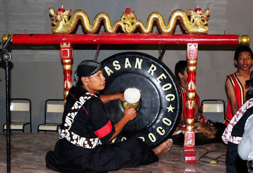 Alat Musik Reog Ponorogo Berdasarkan Sumber Bunyinya / アダン