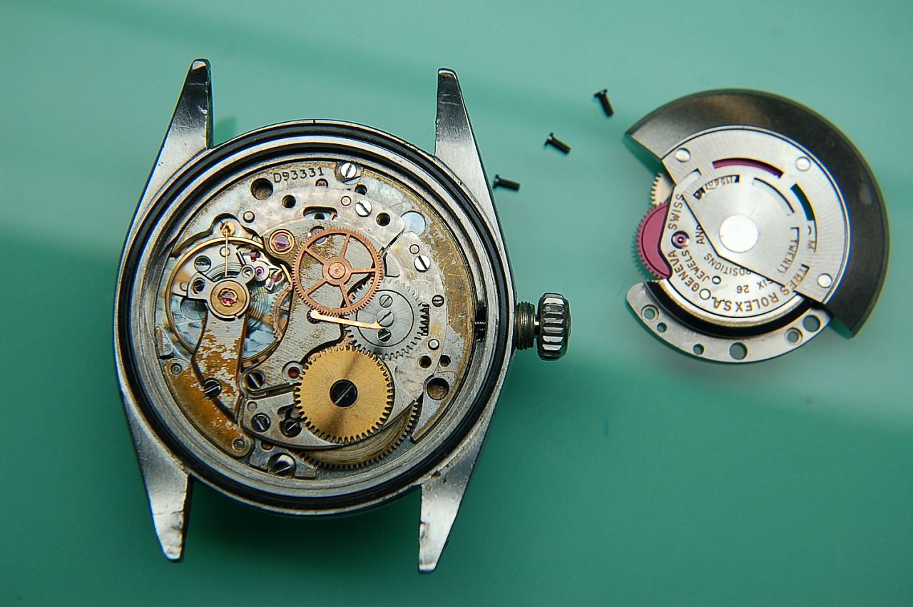 My time now. The adventures of my father's 1963 Rolex Explorer.