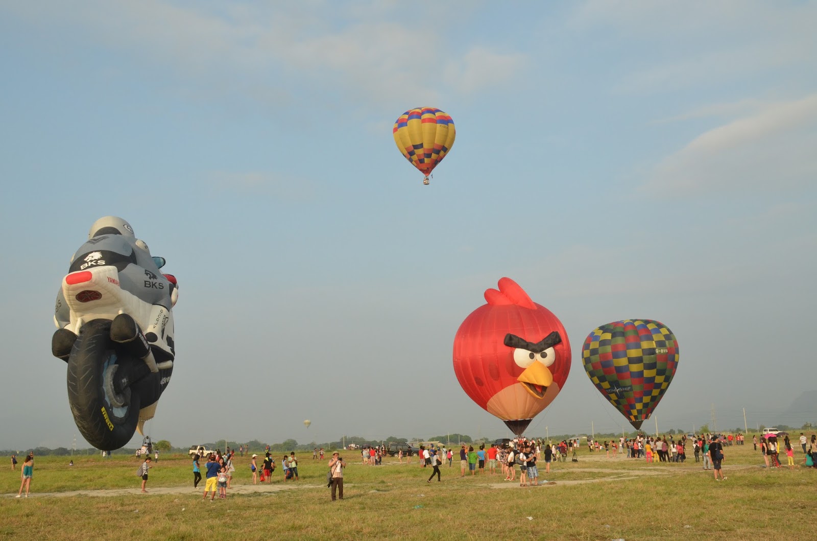 Chasing Giant Balloons in Pampanga - Trails of Tiny Tina