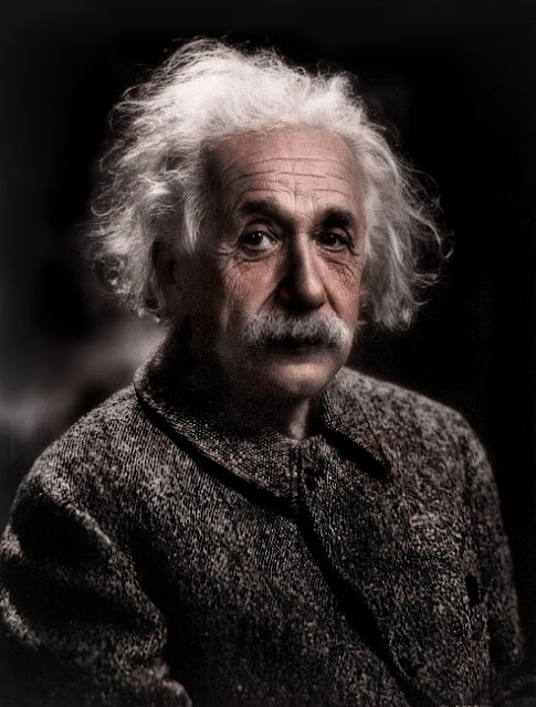 caleidoscopul cunoasterii: 10 lucruri interesante despre Einstein