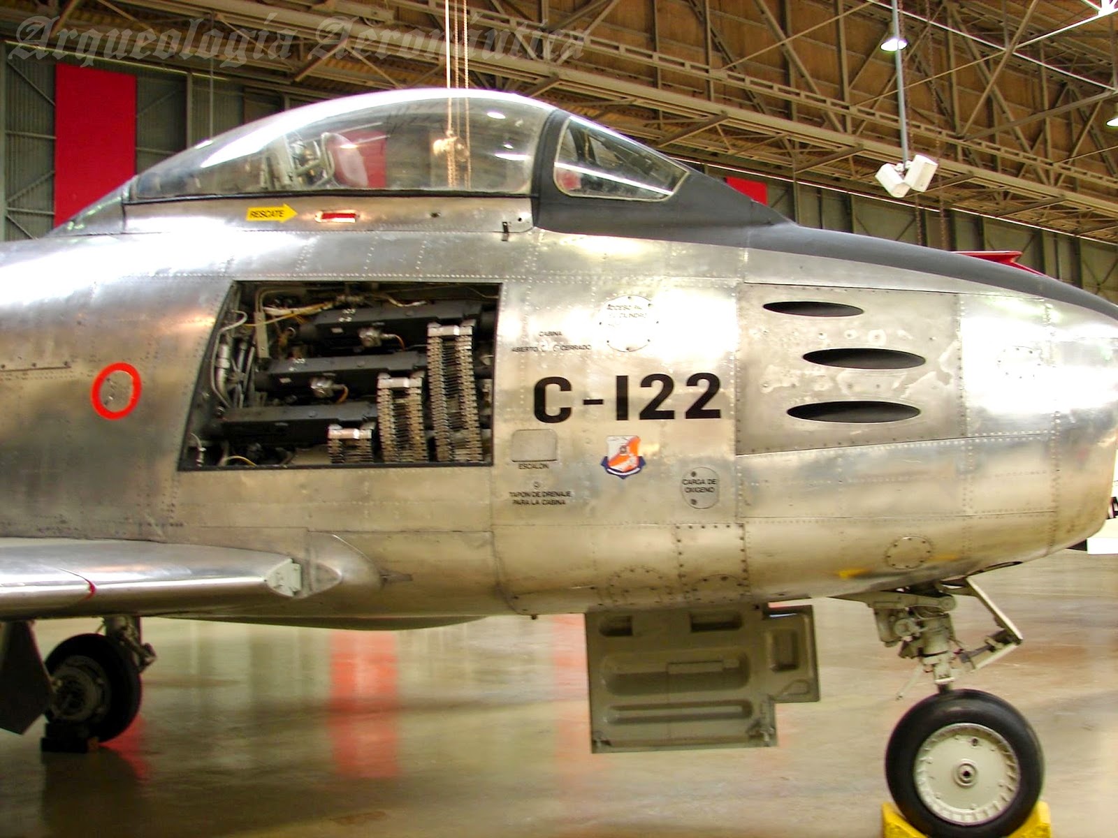 Arqueologia Aeronautica: NORTH AMERICAN F-86F-30-NA Sabre – Matr. C-122 ...
