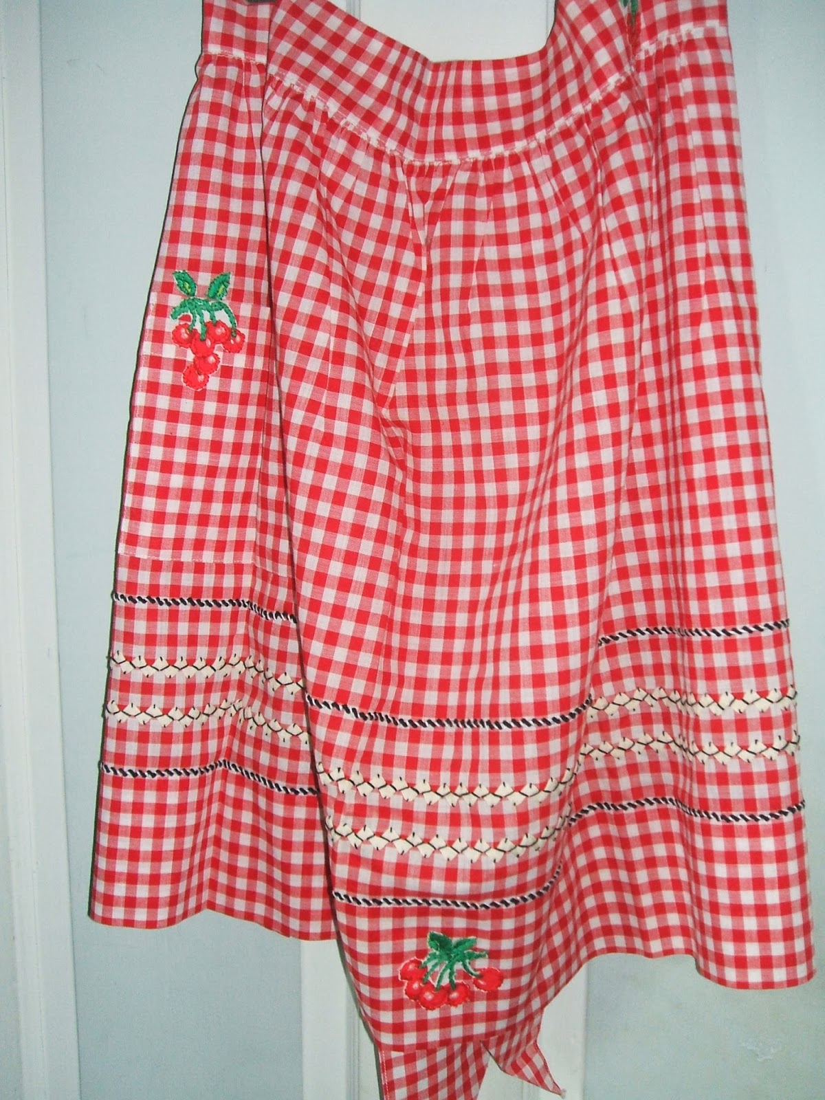 Welcome to the Apronation: Chicken Scratch